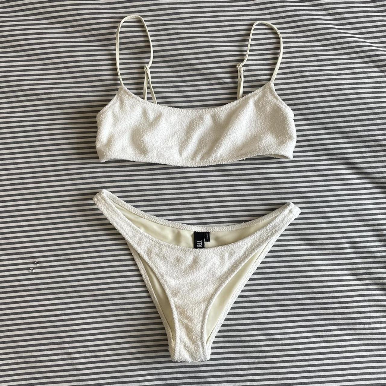 Triangl Women's White Bikinis-and-tankini-sets | Depop