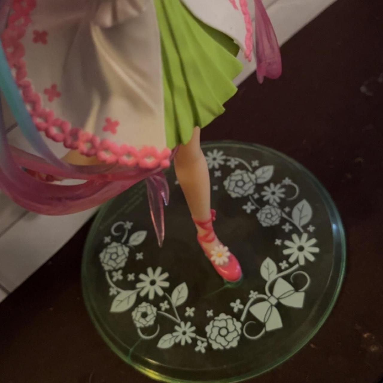 Hatsune Miku Spring/ Easter figure comes with no... - Depop