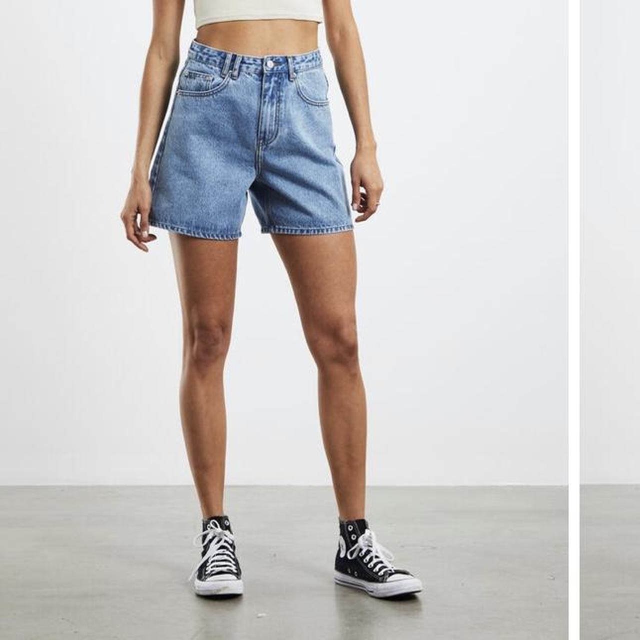 INSIGHT THE VINNIE SHORTS Size 28 Worn once... - Depop