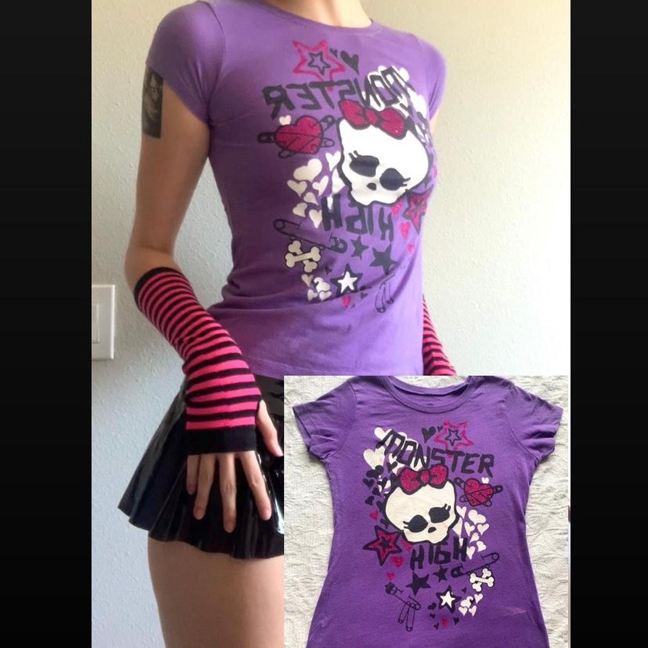 💜🕷ORIGINAL MONSTER HIGH SHIRT!💜🕷 Fits like a baby... - Depop