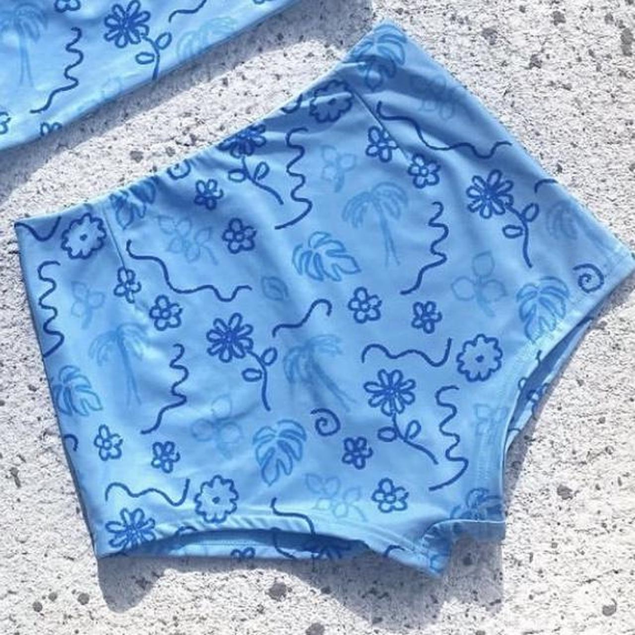 Inner relm surf shorts - Depop