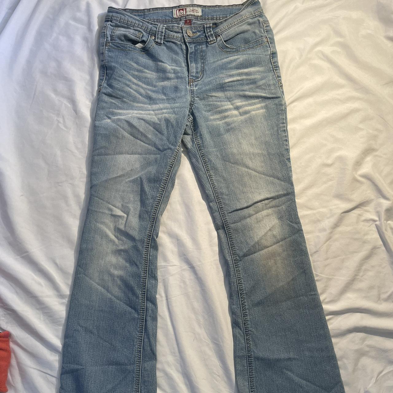 low rise flare jeans - size 9 regular fits around... - Depop