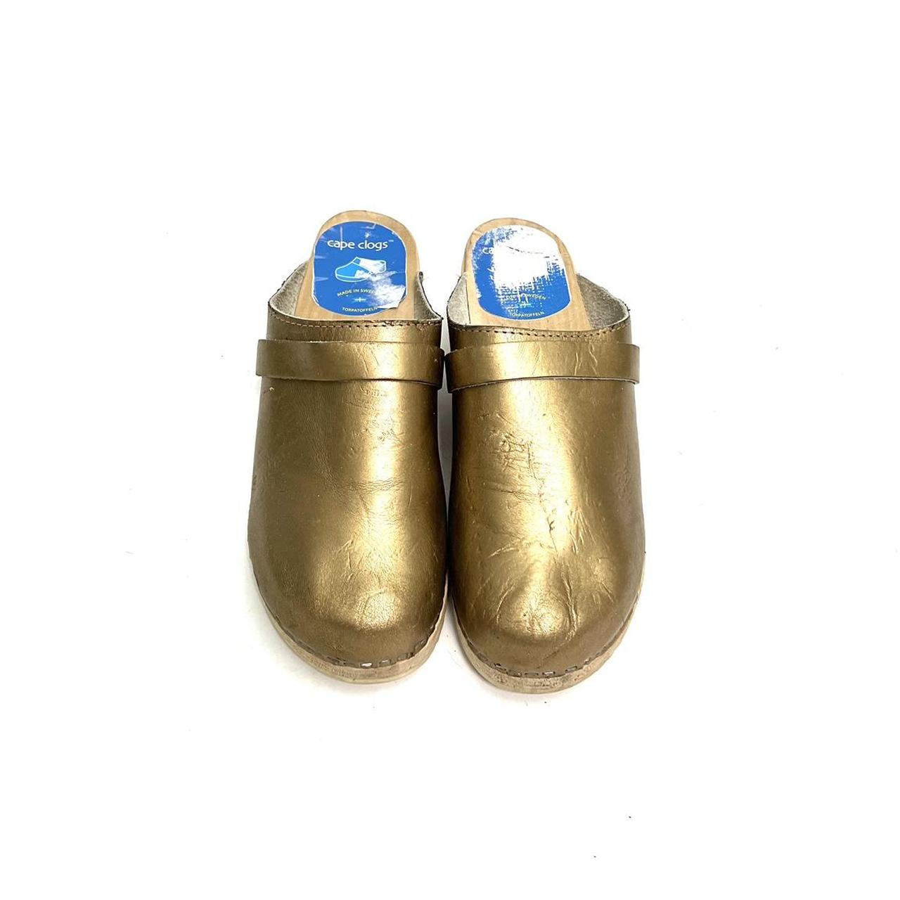 Women's Gold Clogs | Depop