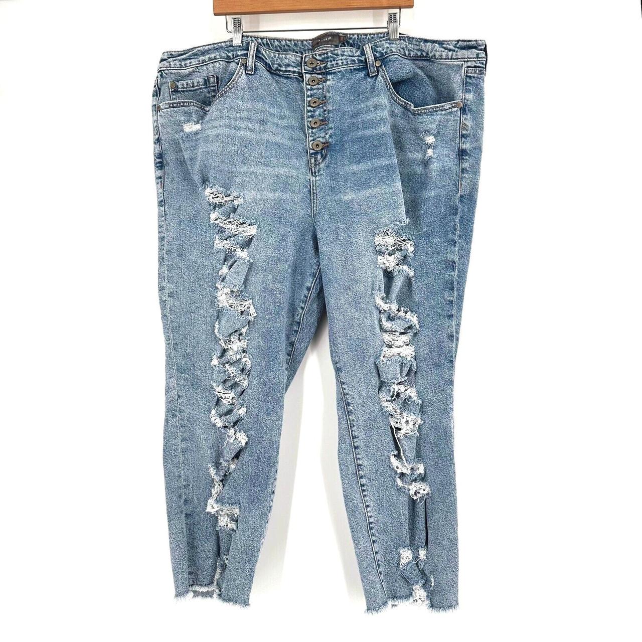 Torrid Womens Distressed Jeans Plus Size 26R Skinny... - Depop