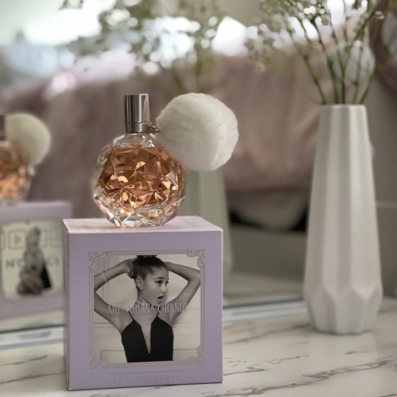 Ariana Grande Purple and Gold Fragrance | Depop