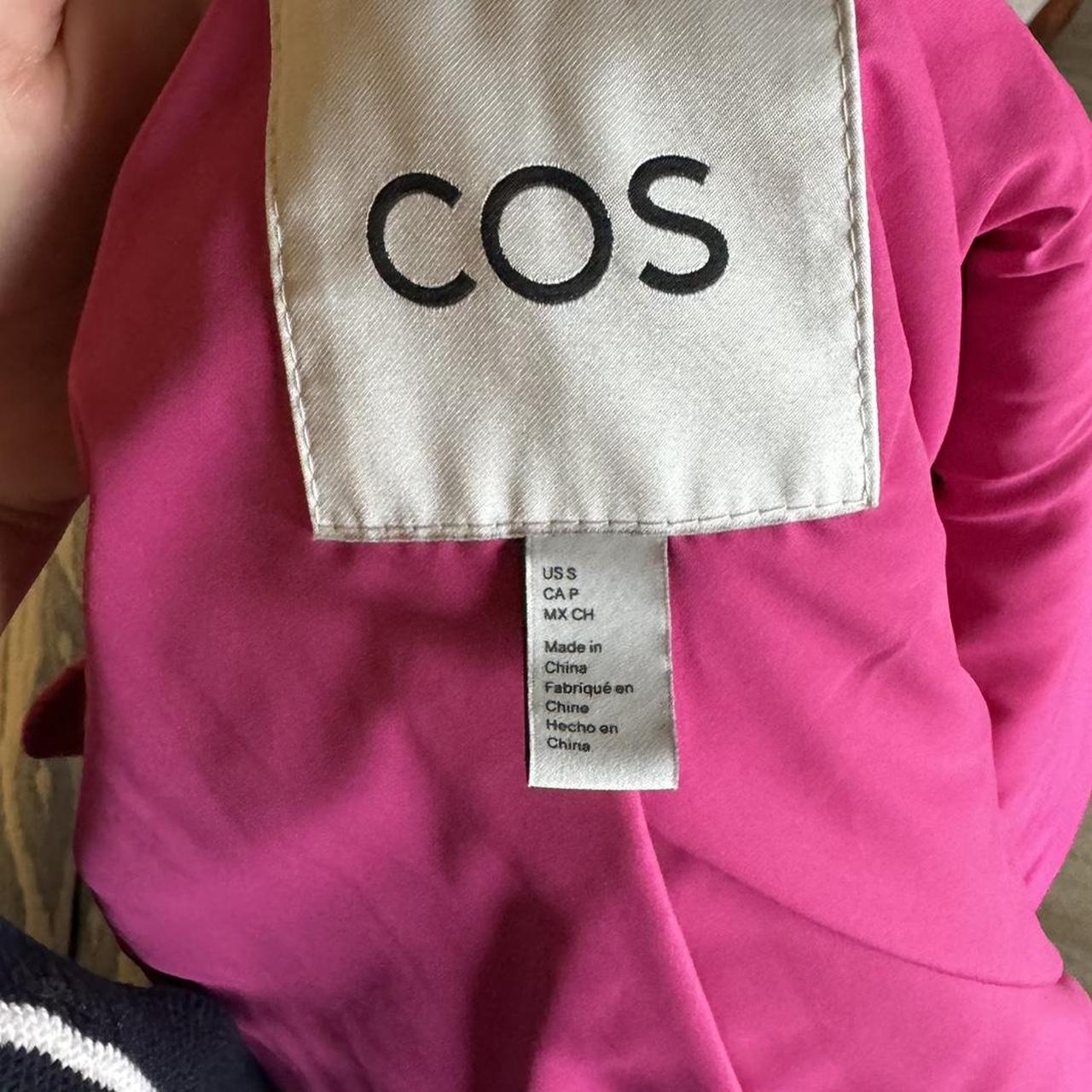 COS Pink quilted liner jacket with a boxy fit... - Depop