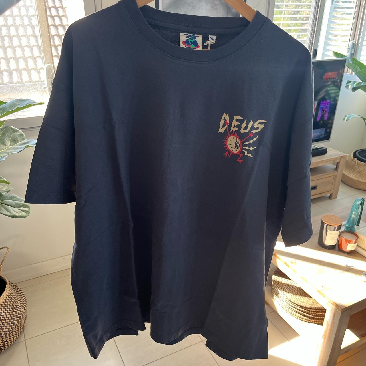 Deus Tee XL Brand New, with tags - Depop