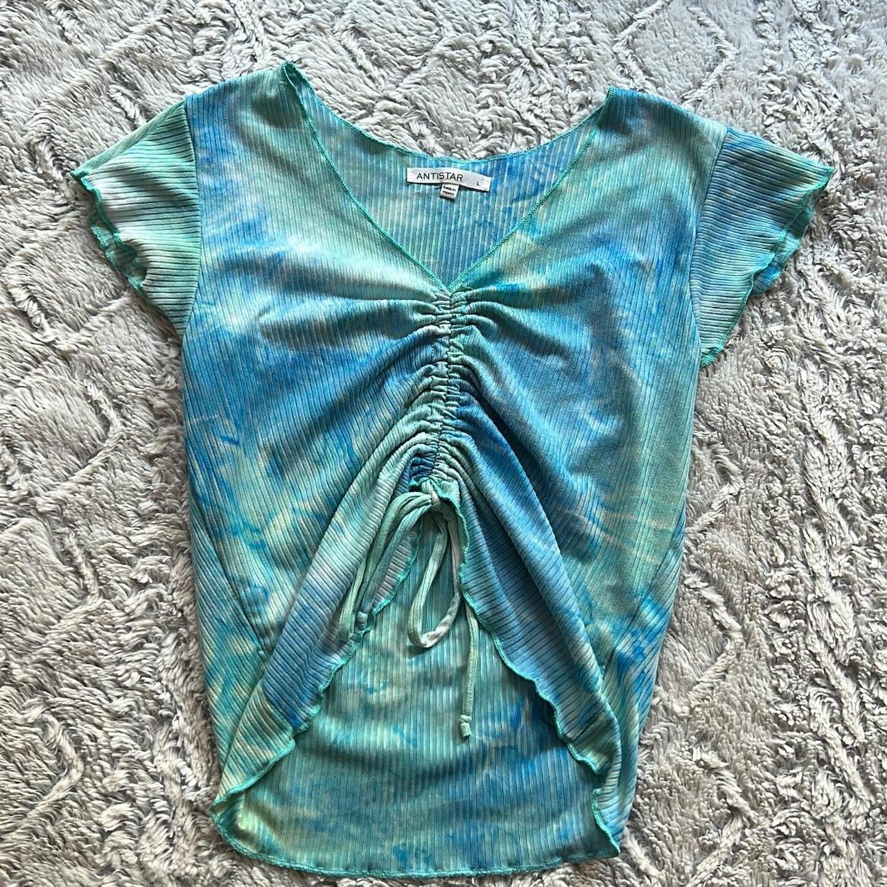 blue tye dye runched crop top worn once no flaws - Depop