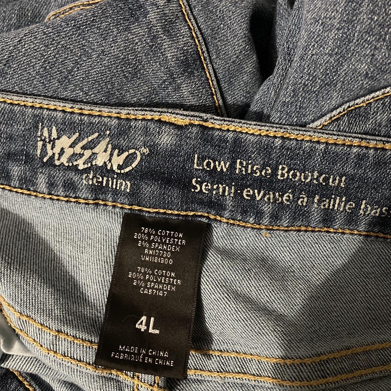 mossimo low rise bootcut jeans these are so cute... - Depop