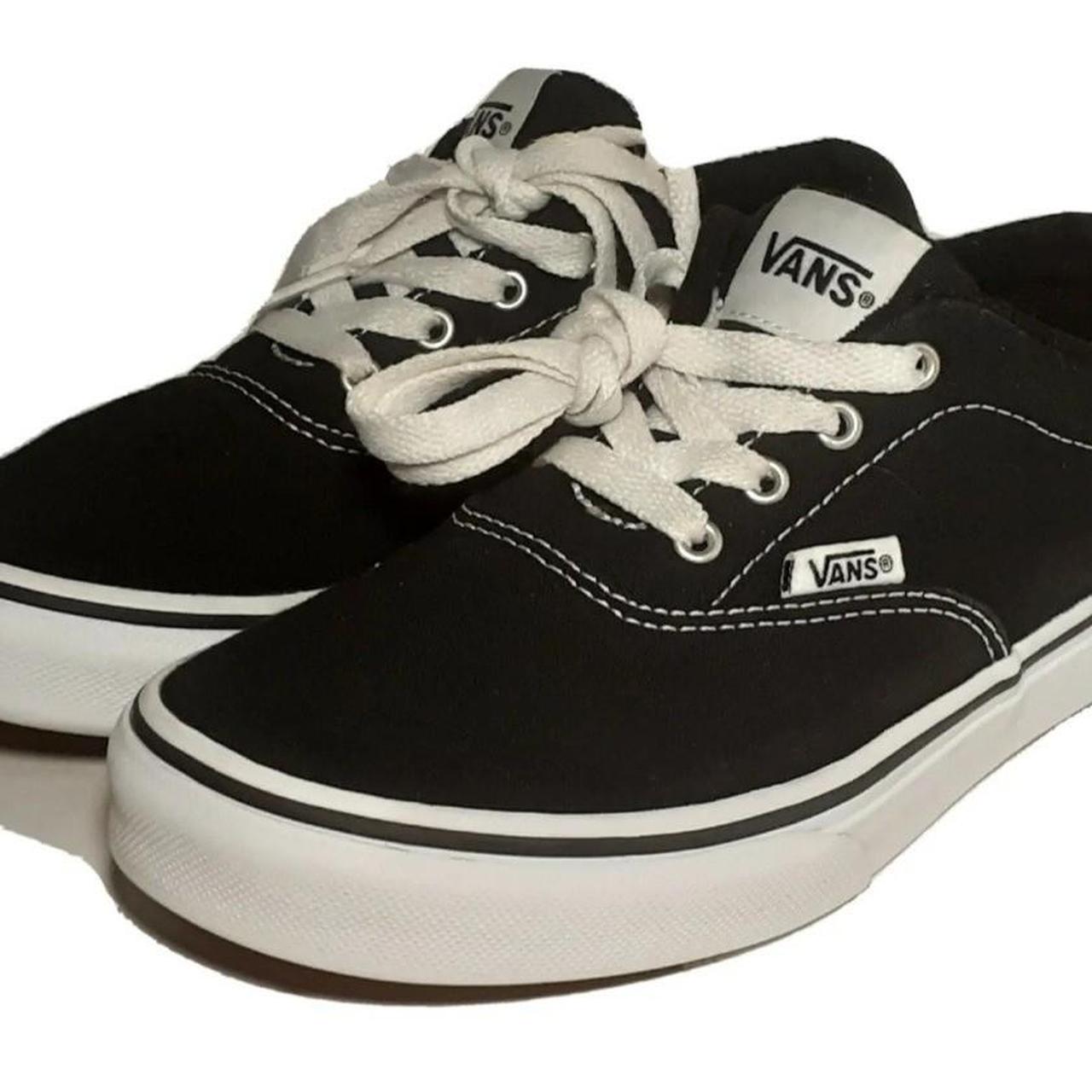 VANS Off The Walls "Black" Lace Up Skateboarding... - Depop