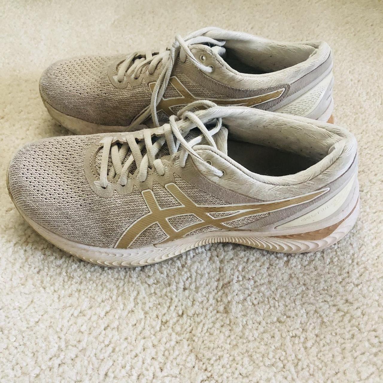 BEIGE ASICS RUNNING SHOES well worn but still have... - Depop