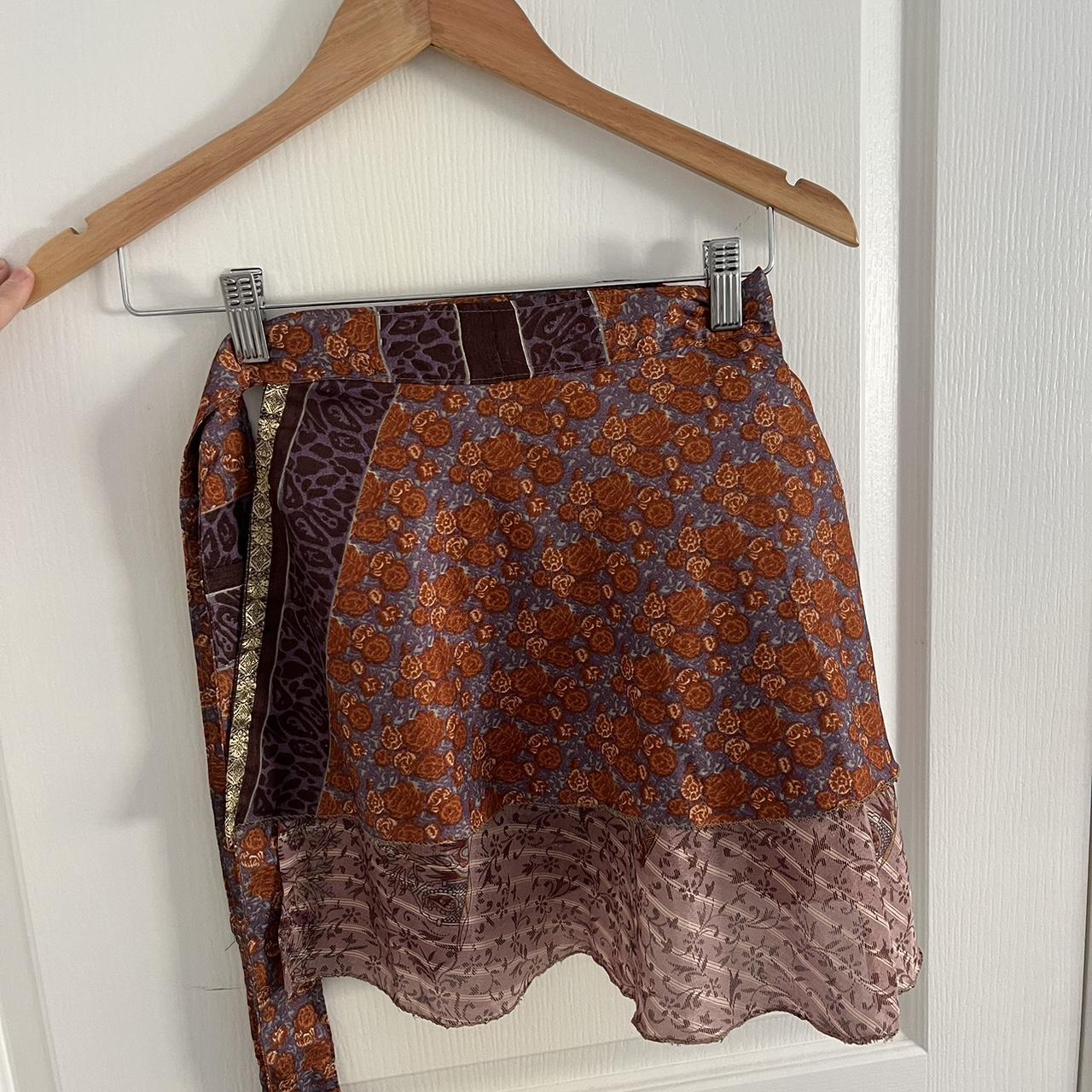 Reversible skirt one size - Depop