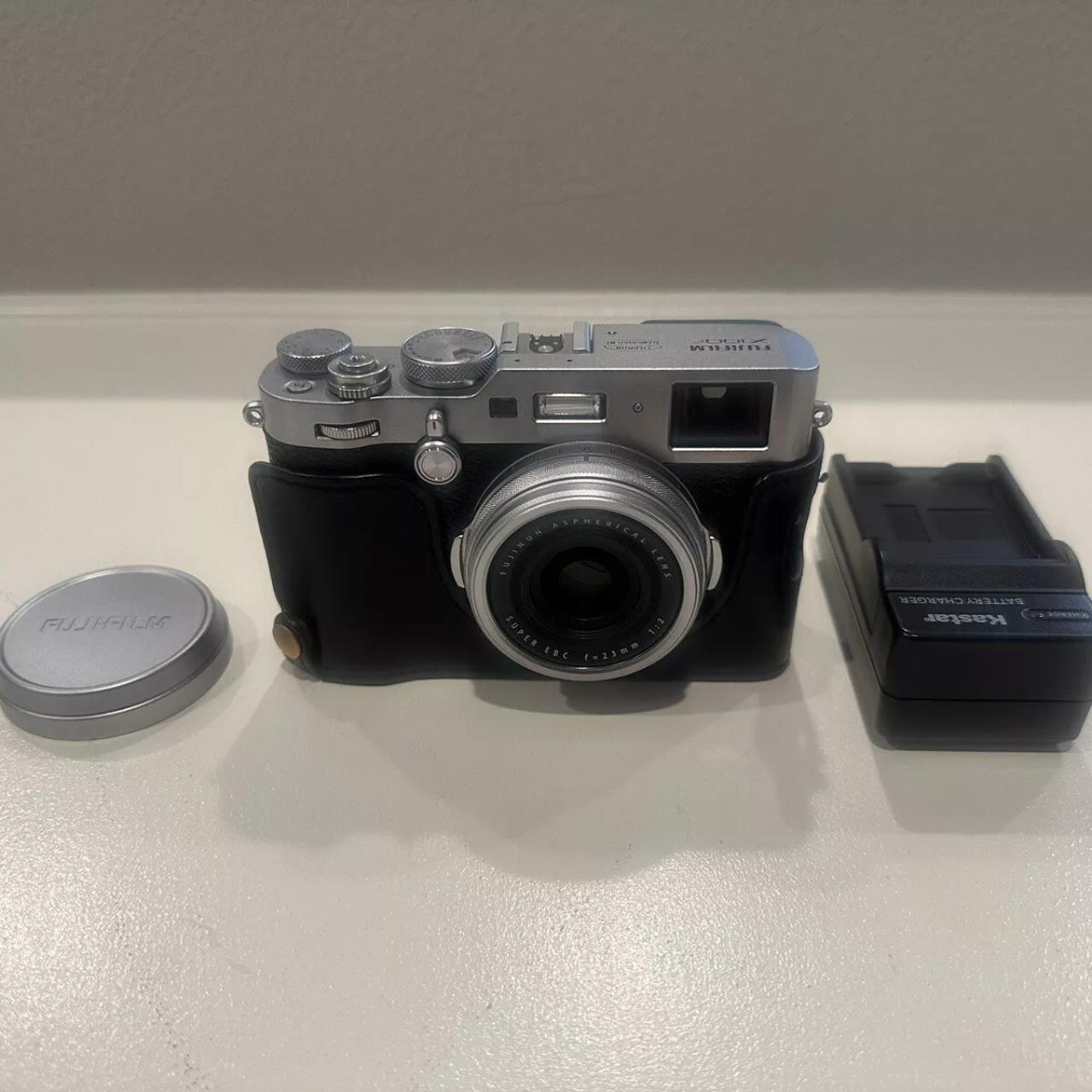 Fuji Fujifilm X100F Digital Camera 24.3MP Silver... - Depop