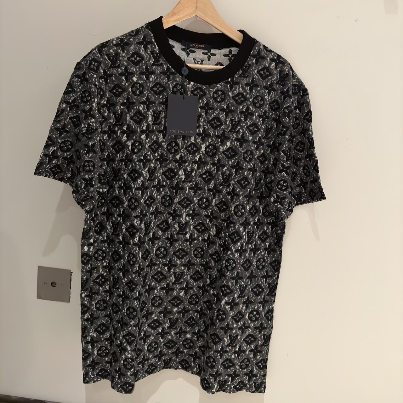 louis vuitton grey monogram tee with proof of purchase - Depop
