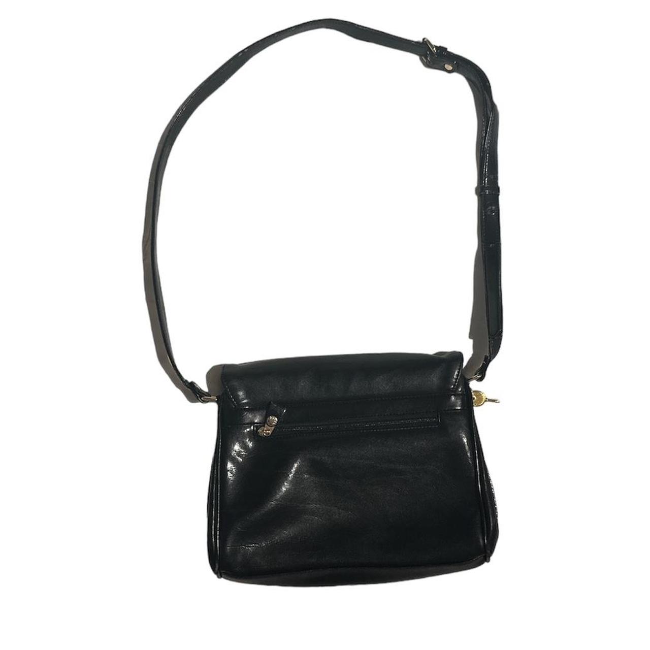 moda italy 🇮🇹 cross body bag 4 pockets, 2 zipper... - Depop