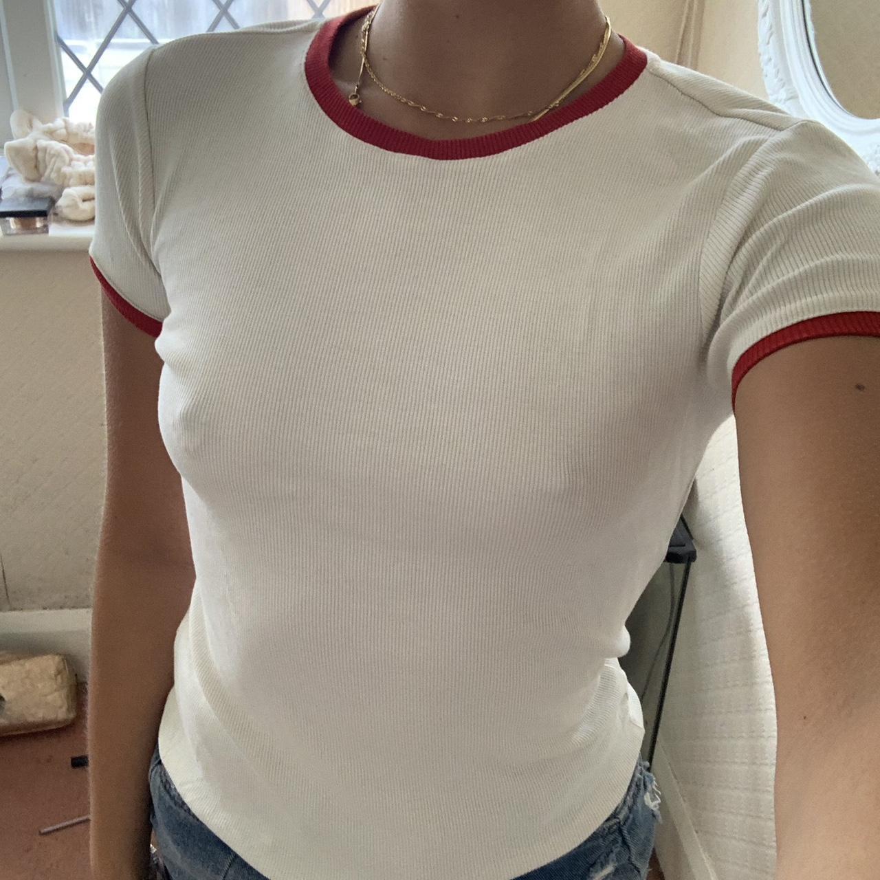 White ribbed T shirt with red edges Size 8 Perfect... - Depop