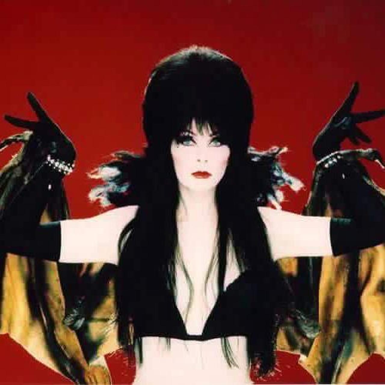 reserved bundle !! please do not buy unless specific... - Depop