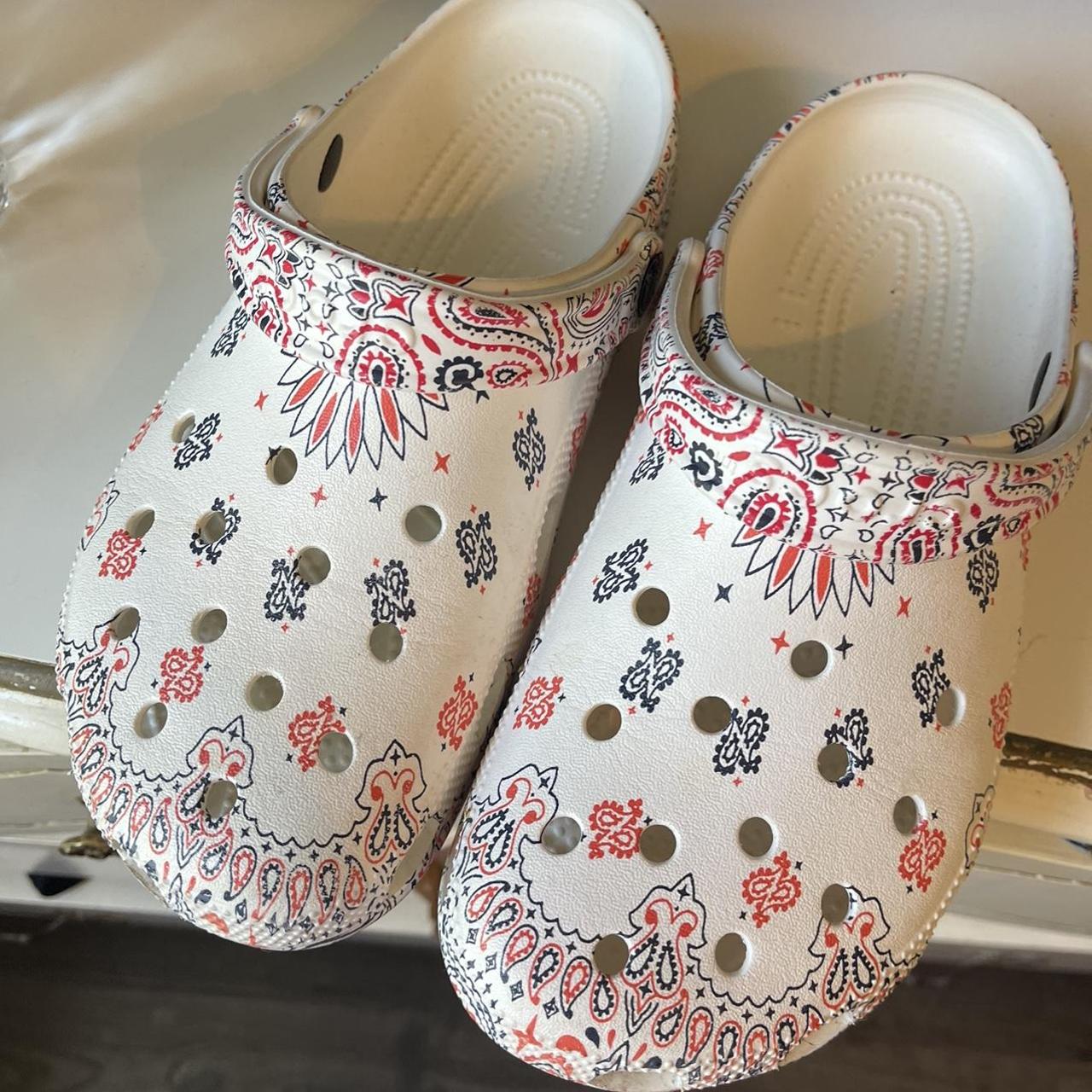 BANDANA CROCS SIZE MENS 8/WOMENS 10 #crocs - Depop