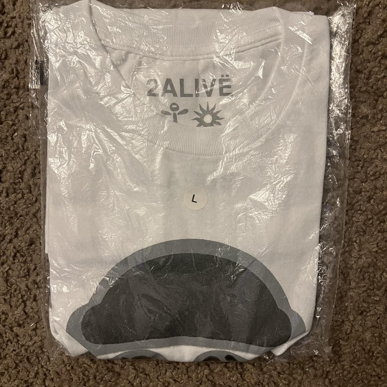 Yeat 2alive white tour shirt brand new - Depop