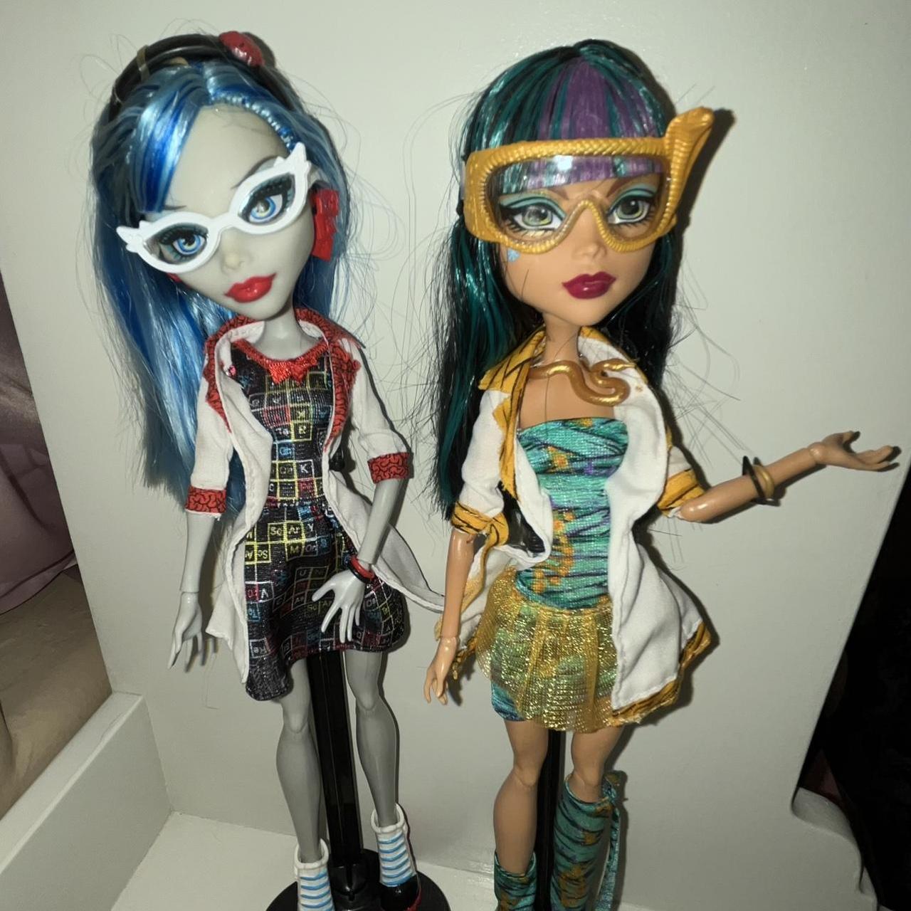 Monster High Classroom Mad Science Lab Cleo de Nile... - Depop