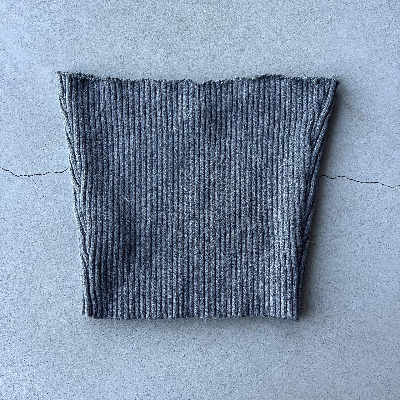 grey tube top 👽 this fitted tube top is so cute and... - Depop
