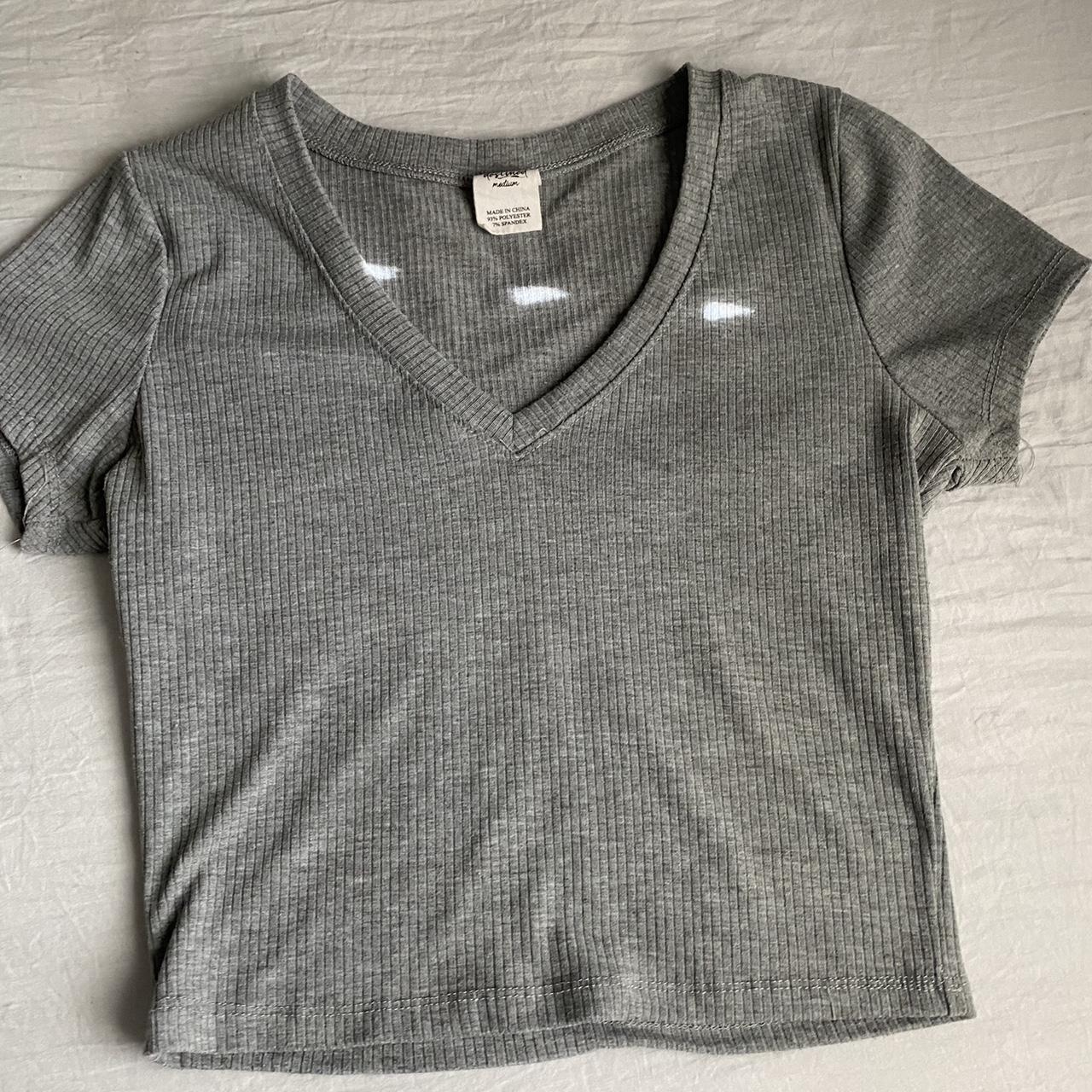 basic gray tee - Depop