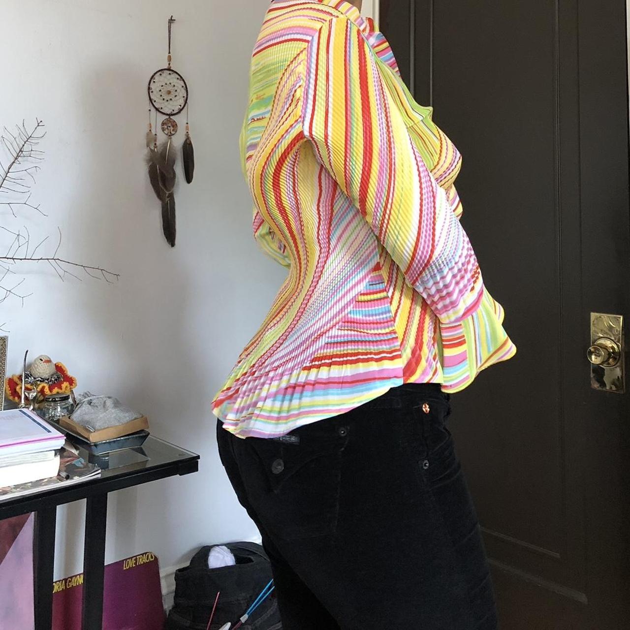 Funkay colorful blouse. Color pop top🌸🍀. Best fits... - Depop