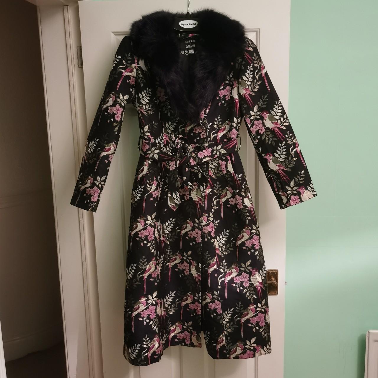 Collectif beautiful coat with bird pattern and faux... - Depop