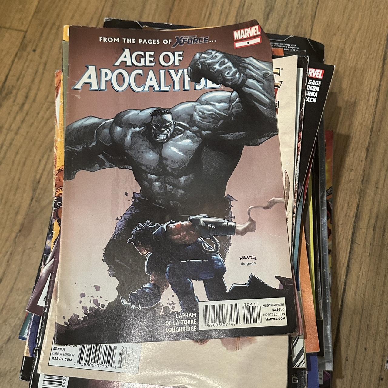 100 Marvel comic books , great for reading , gifting... - Depop