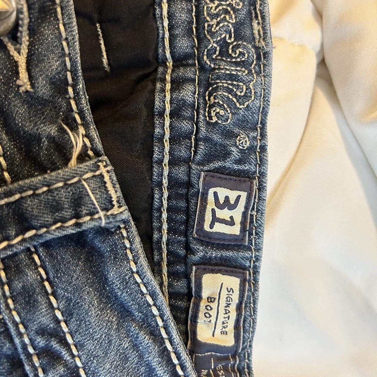 low rise miss me jeans with adorable glittery lace... - Depop