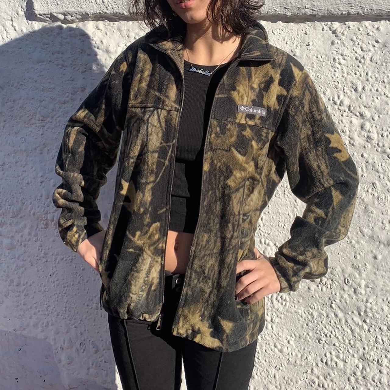 cool camouflage camo jacket fleece material - Depop