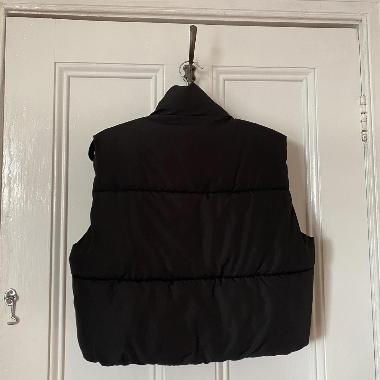 Mini black puffer vest! Like NEW Brand: supre Size:... - Depop