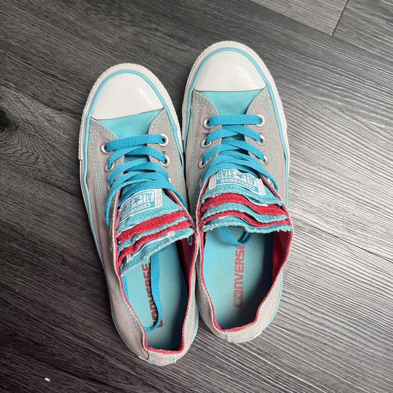 Converse Women's Grey and Pink Trainers | Depop