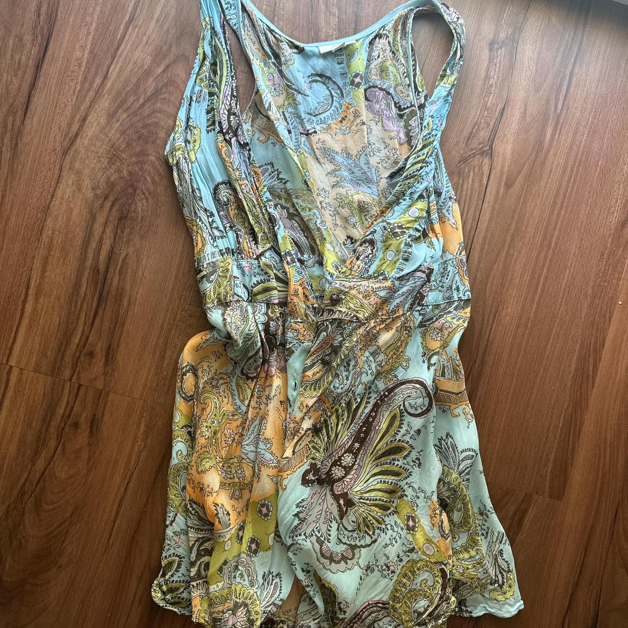 Y2k paisley tunic top It sinches in at the waist and... | Depop