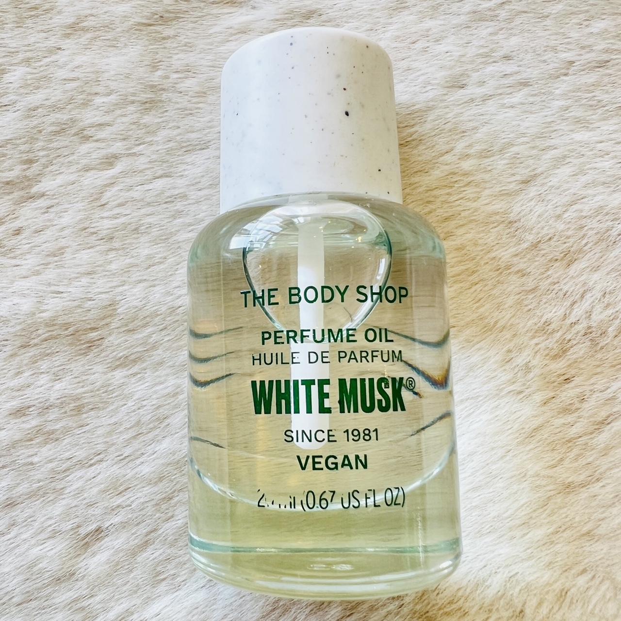💫 WHITE MUSK PERFUME OIL 20ML 💫 🌟 ICONIC 🌟 Fresh,... - Depop