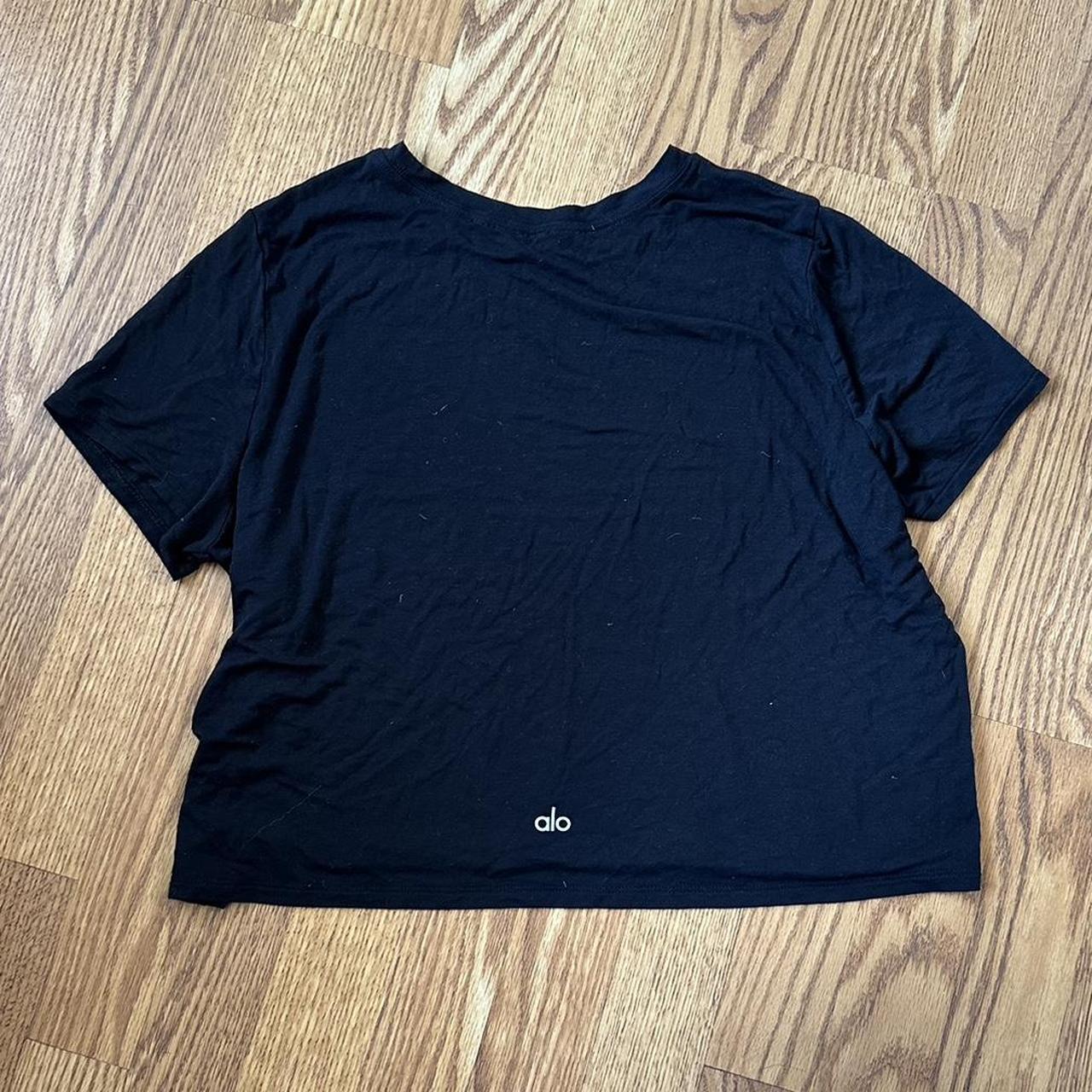 Alo tee shirt cropped - Depop