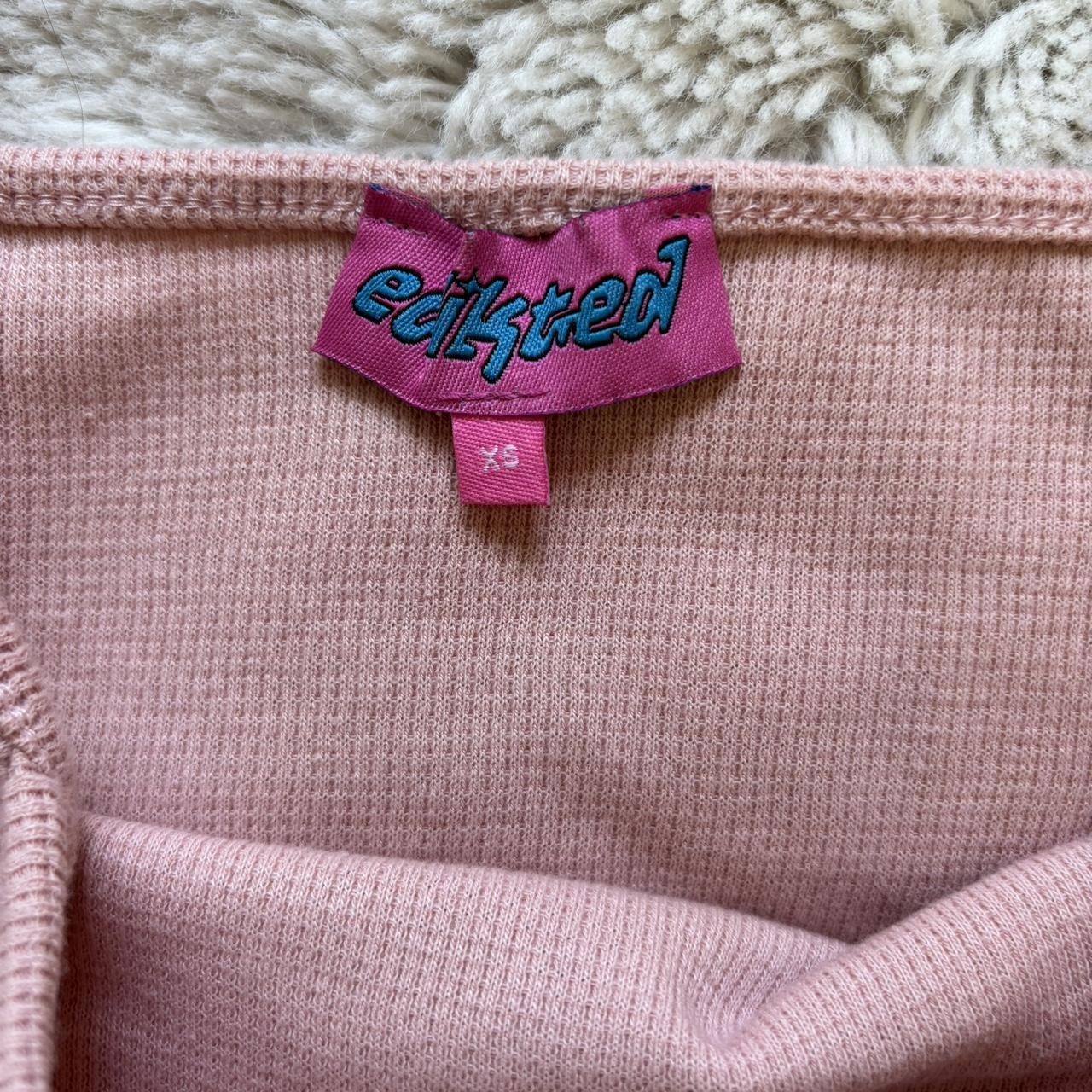 pink cropped edikted cami size xs - Depop