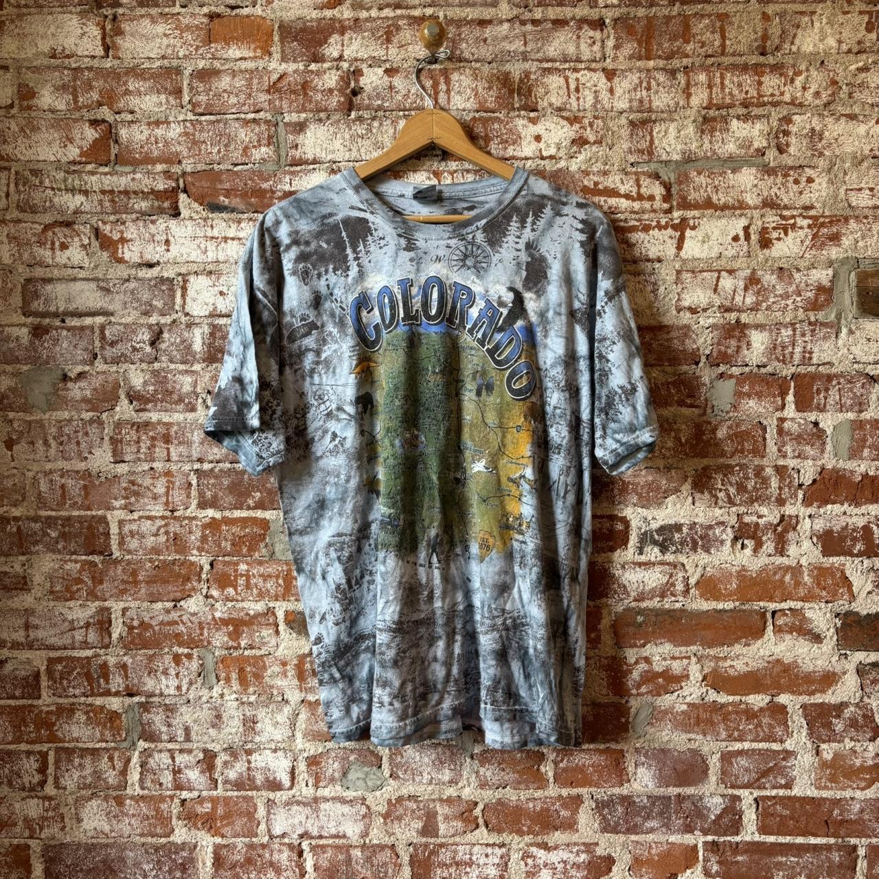 Vintage Colorado tee. Washed her and dried.23x30 | Depop