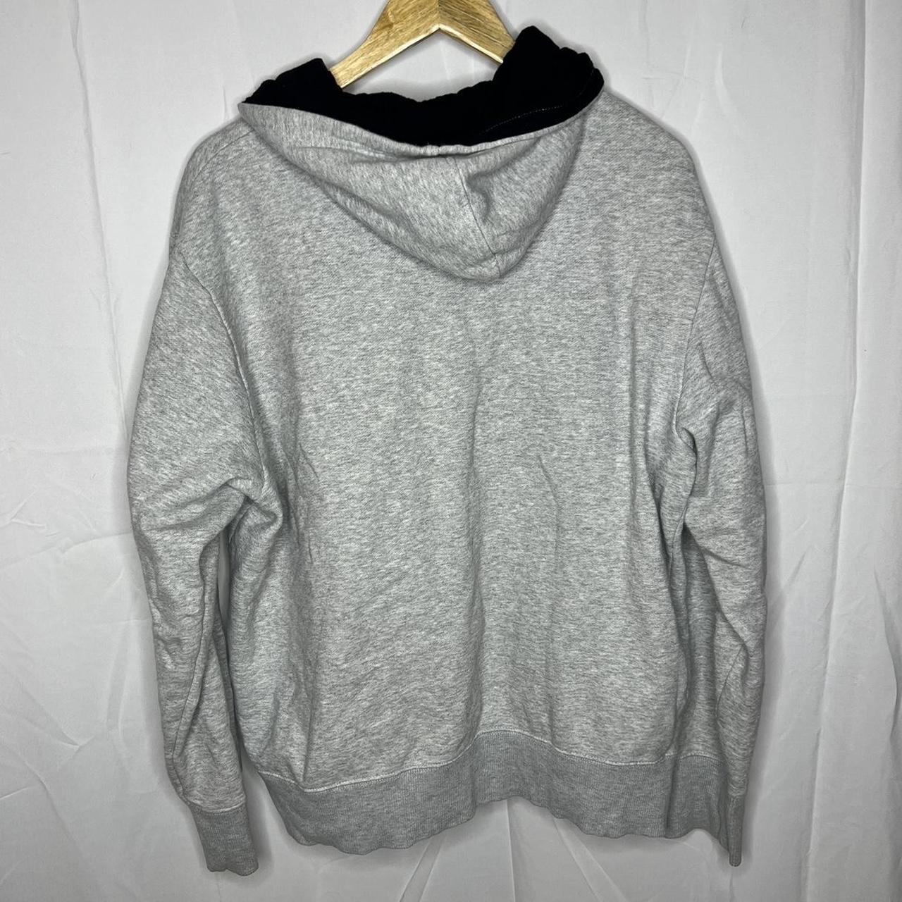 🌏 -new balance zip up hoodie -2XL (fits M) -9/10... - Depop