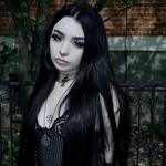 anna violet's Shop - Depop