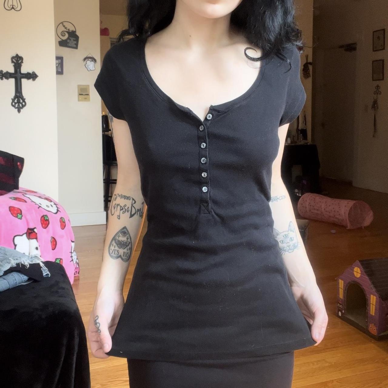 vintage old navy basic fitted scoop neck top... - Depop