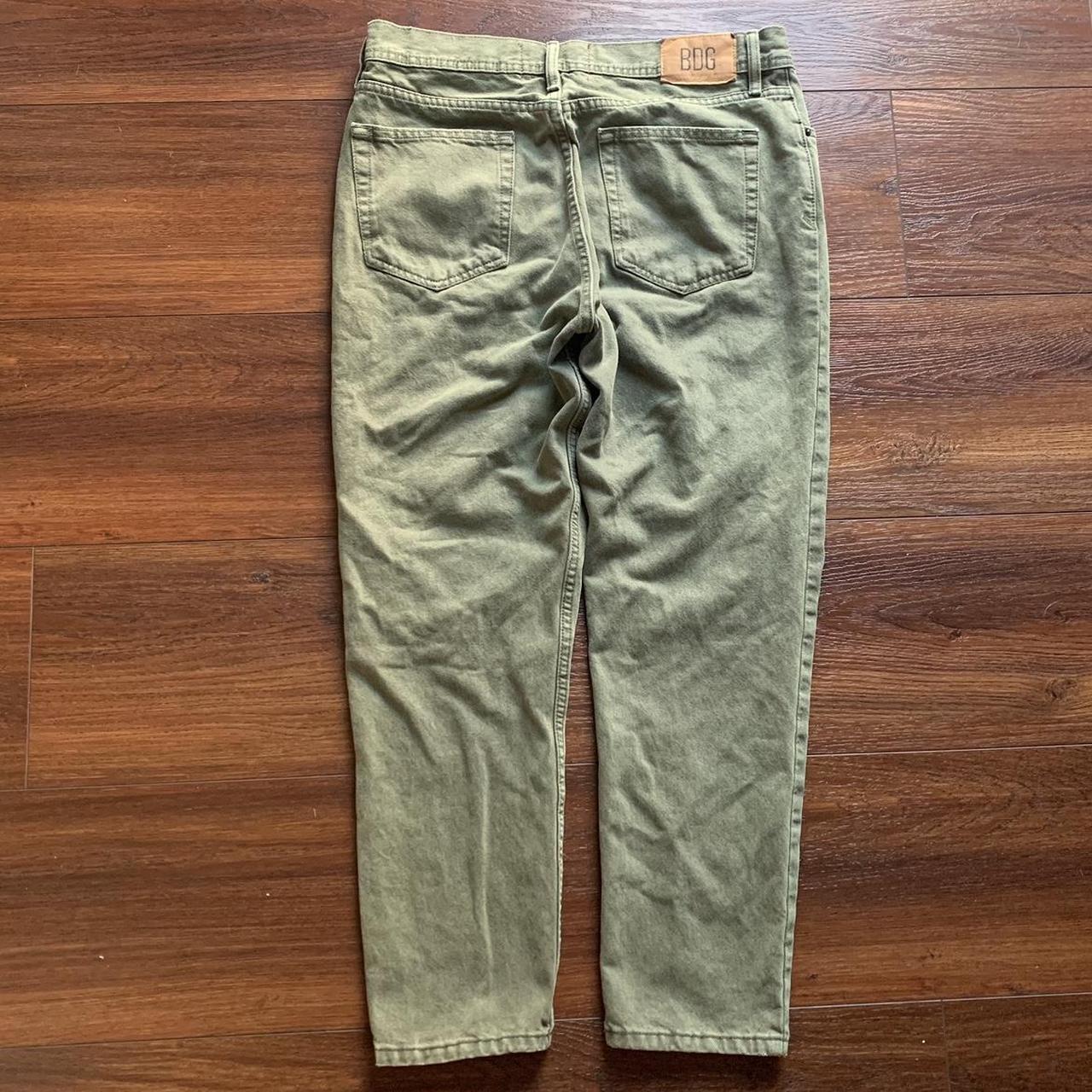 BDG UBRAN OUTFITTERS GREEN JEANS 34x32 no flaws... - Depop