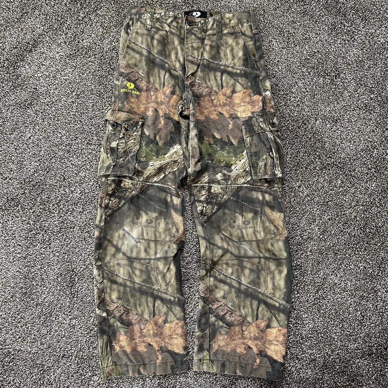 VINTAGE BAGGY REALTREE CAMO HUNTING CARGO... - Depop
