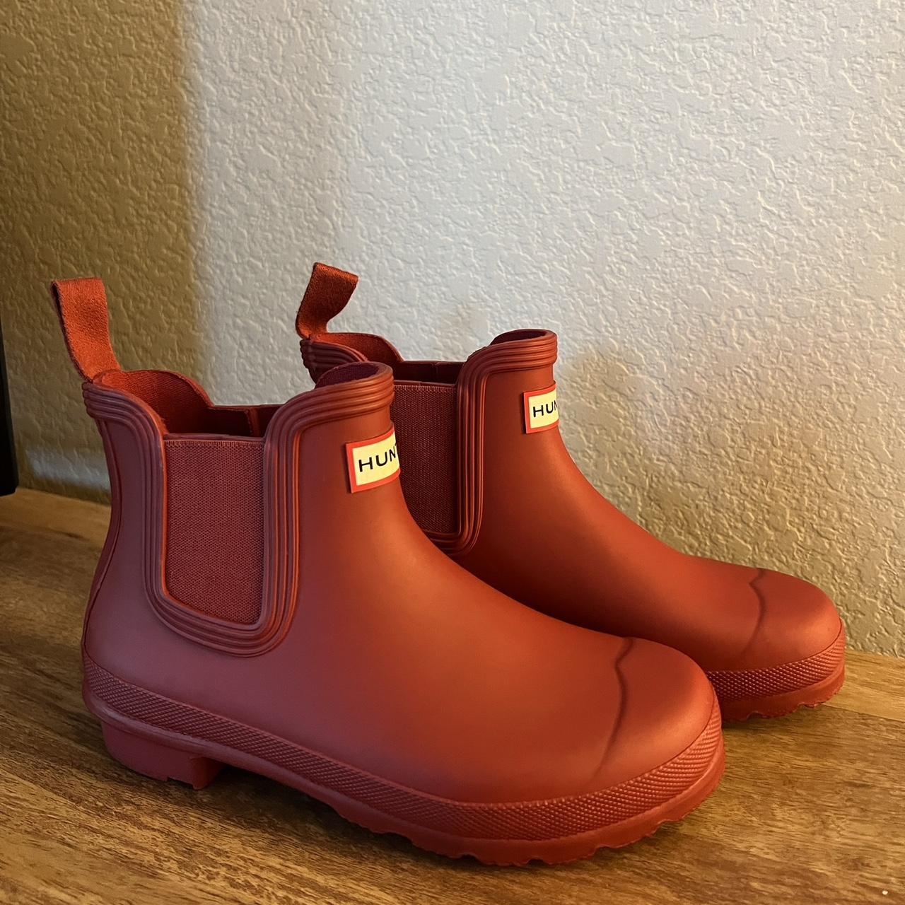 Red Hunter rain Chelsea boots - Depop
