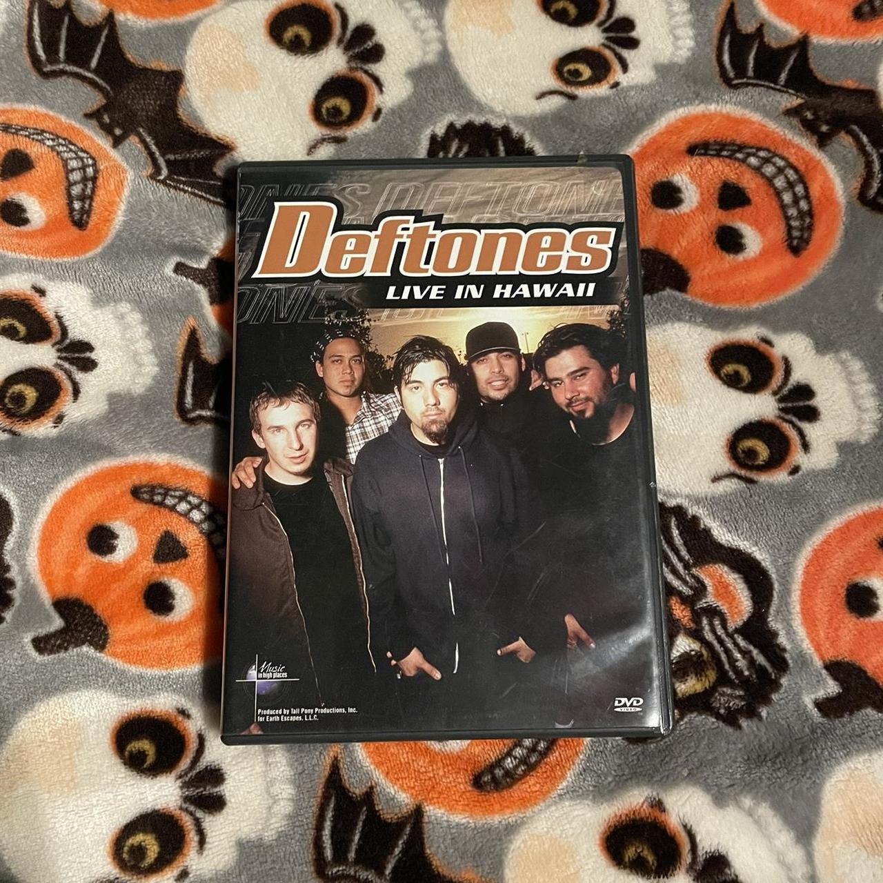 DEFTONES LIVE IN HAWAII VINTAGE 2000’S ALTERNATIVE... - Depop