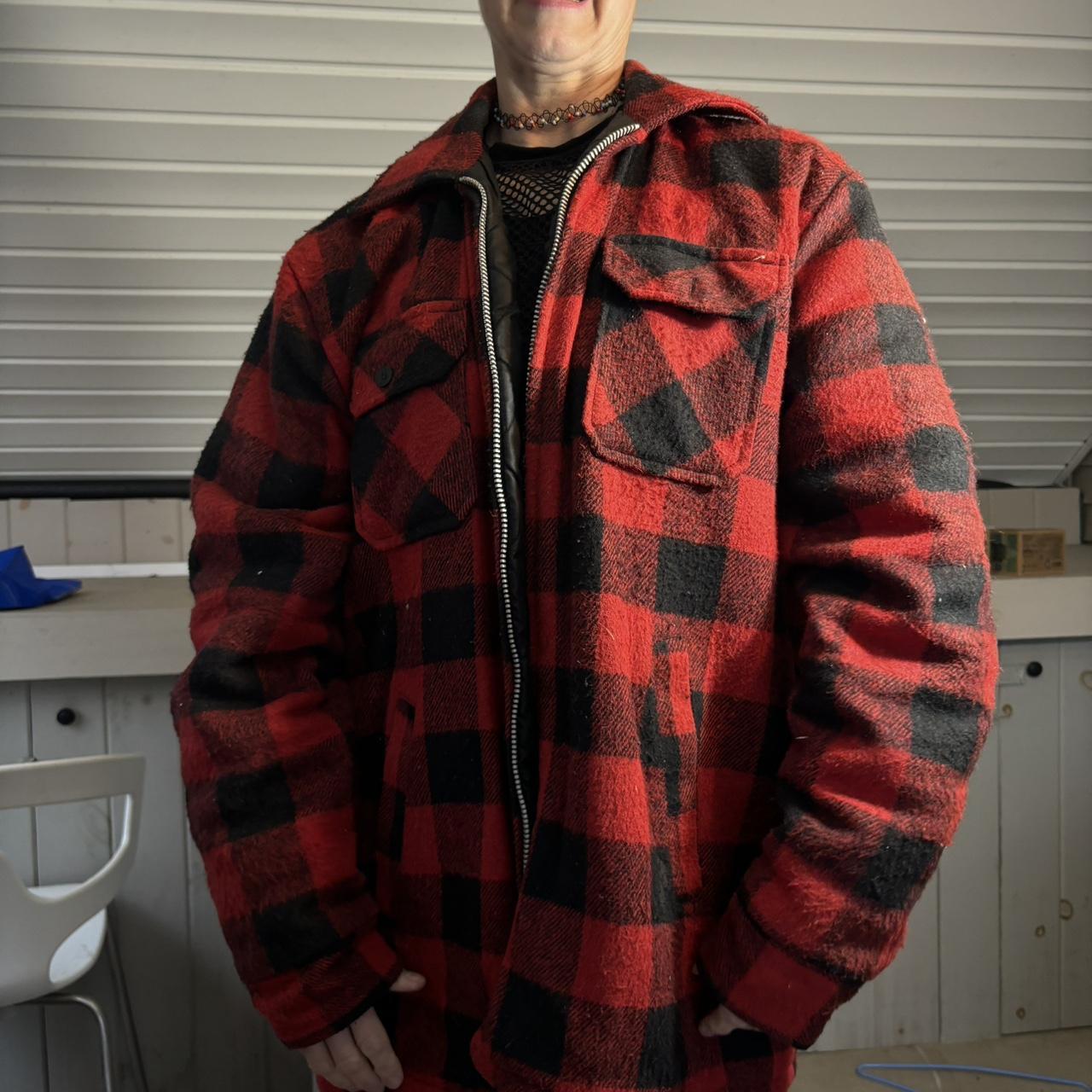 Red hunting jacket in xl - Depop