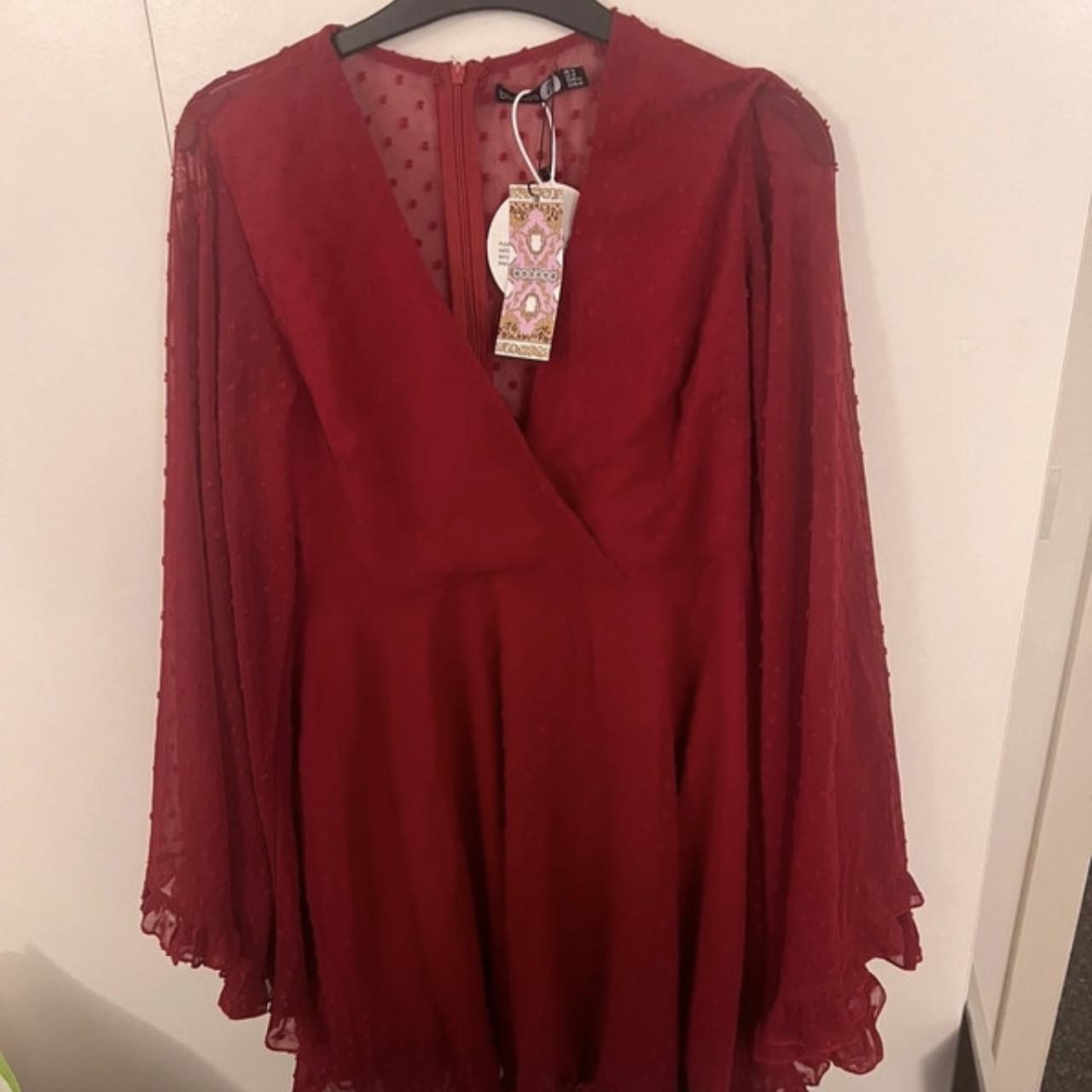 Boohoo flared sleeve dress Brand new with tags... - Depop