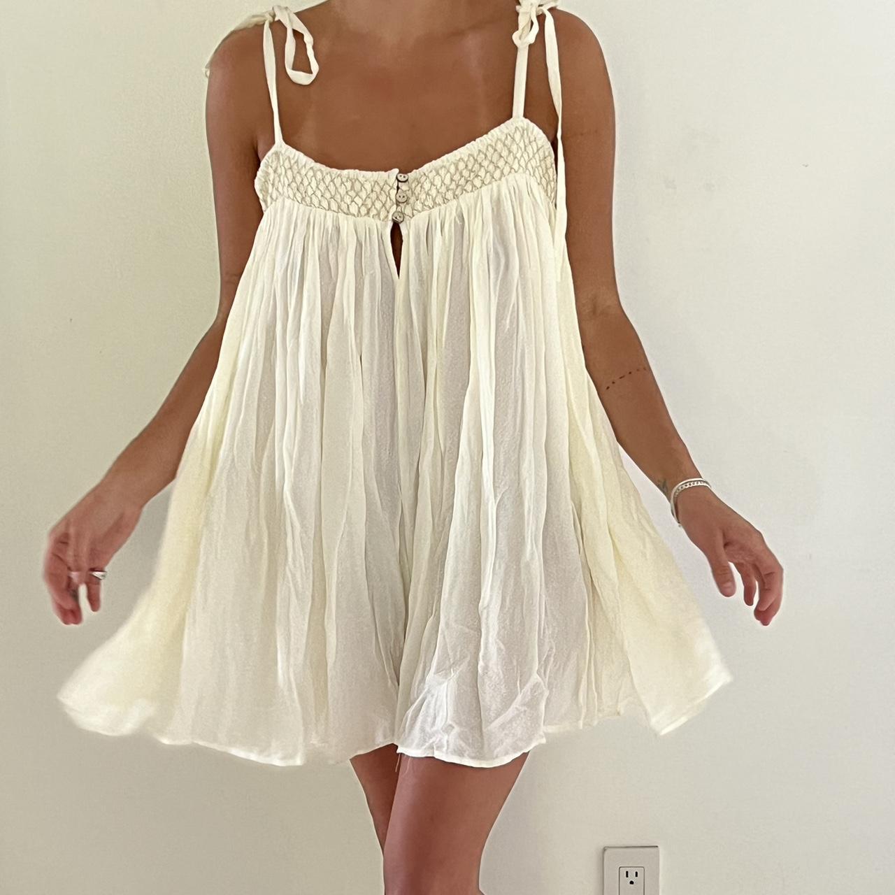 Free People Women's White Playsuit-romper | Depop