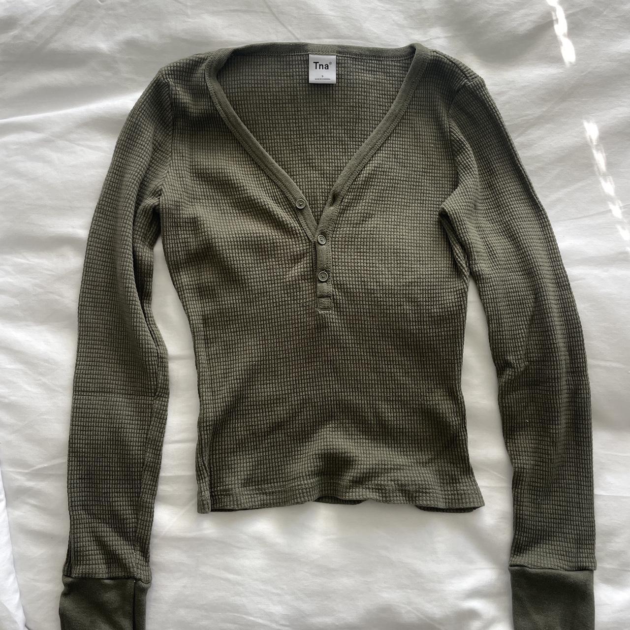 aritzia TNA waffle knit long sleeve top green v-neck - Depop