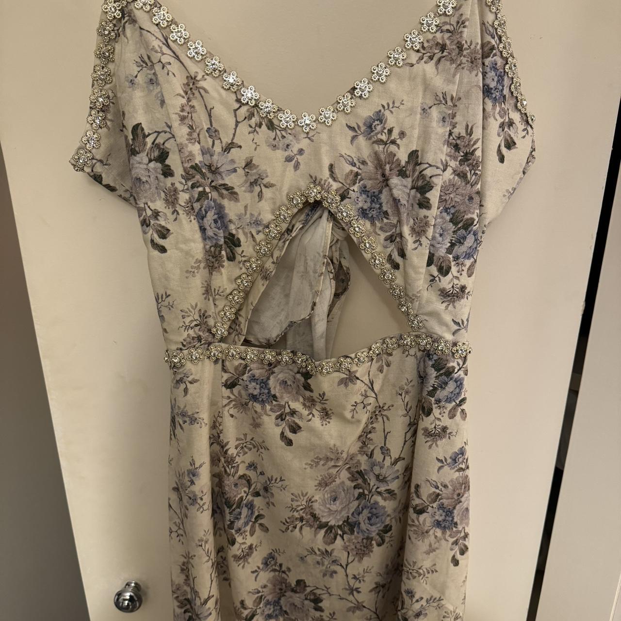 V.chapman floral midi dress new with labels! From... - Depop